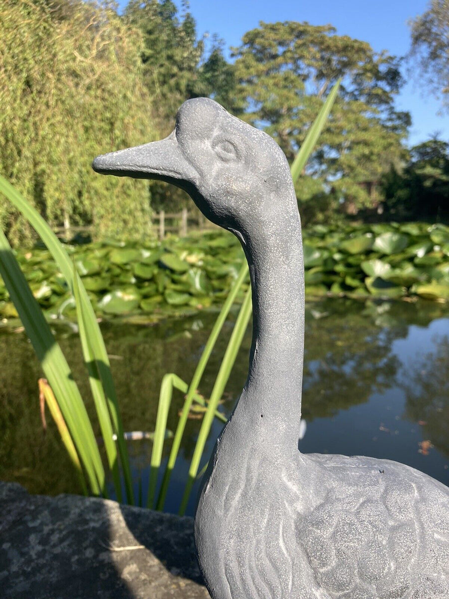 METAL CAST IRON SMALL GOOSE GARDEN ORNAMENT - LEAD EFFECT FINISH ...