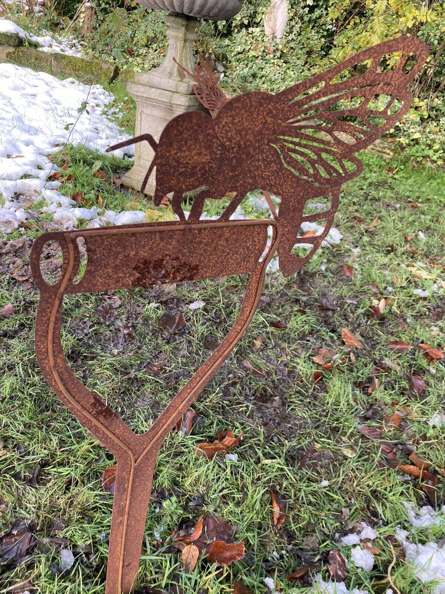 Metal Rusty Bee Silhouette Spade Garden Art Stake / Spike Ornament ...
