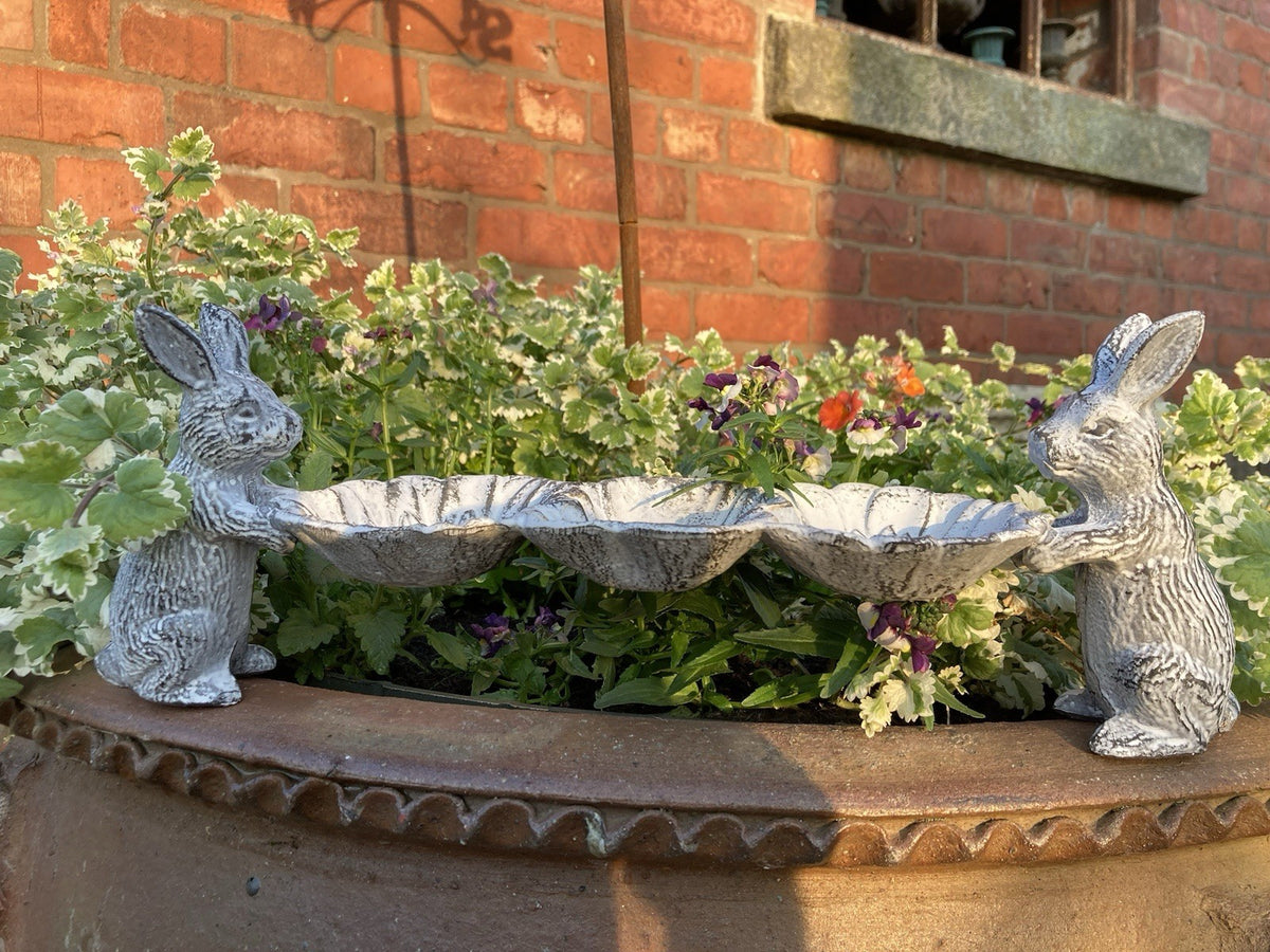 SMALL METAL CAST IRON RABBITS & FLOWERS BIRD FEEDER GARDEN ORNAMENT ...