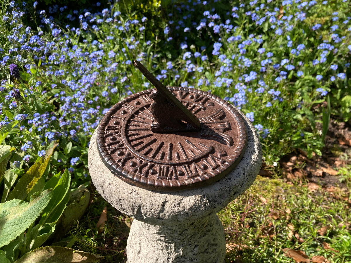 STONE GARDEN CAST IRON BIRD SUNDIAL ON STONE PEDESTAL ORNAMENT – Ferney ...