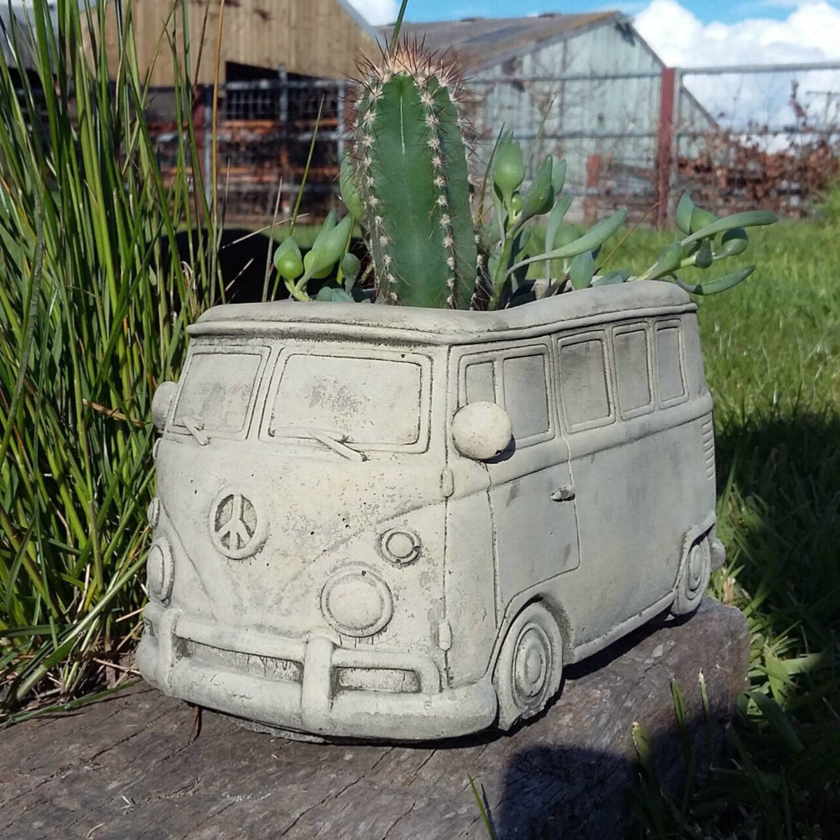 STONE GARDEN SMALL VW CAMPER VAN VEHICLE PLANTER POT – Ferney Heyes ...