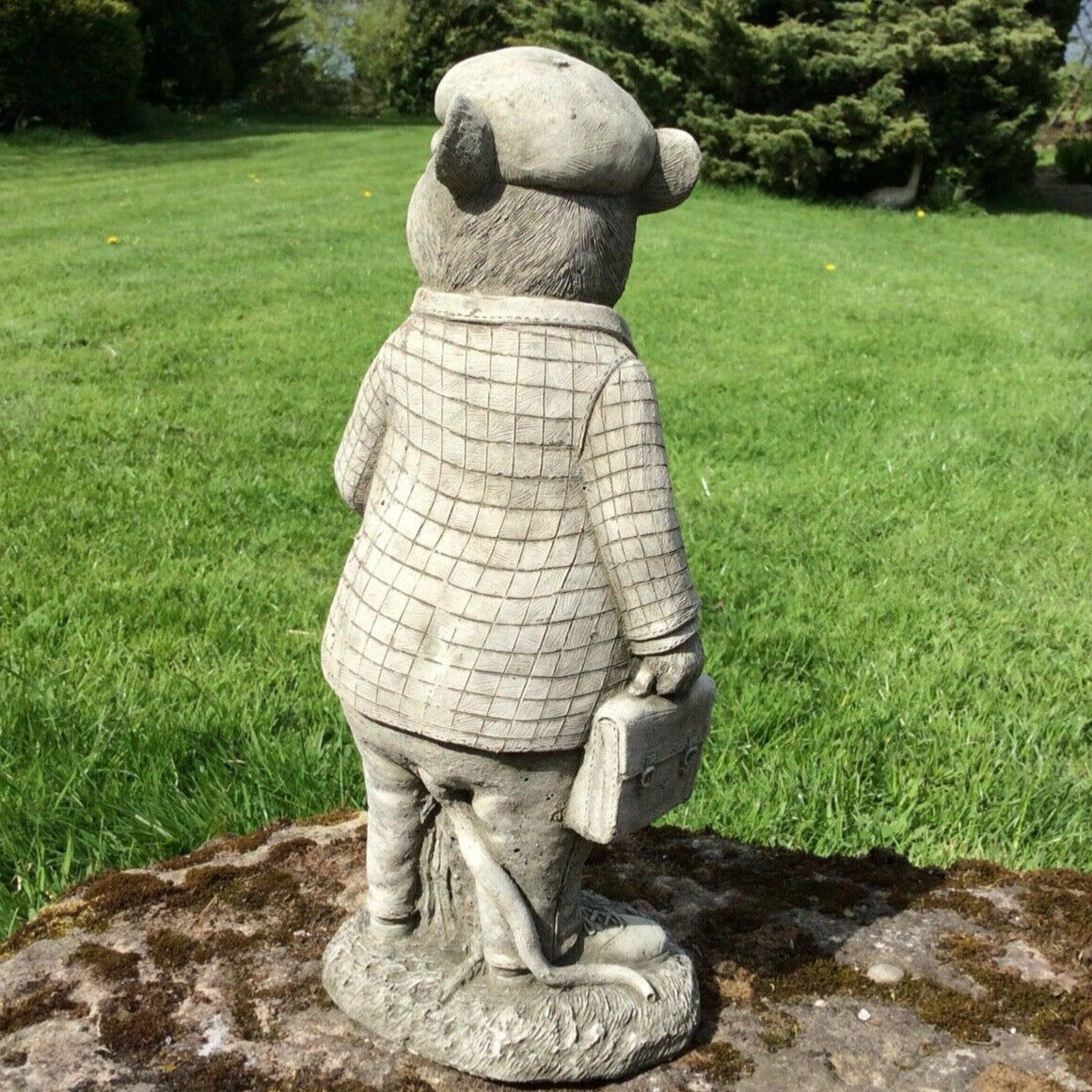 STONE GARDEN MR RATTY GARDEN STATUE WIND IN THE WILLOWS ORNAMENT ...