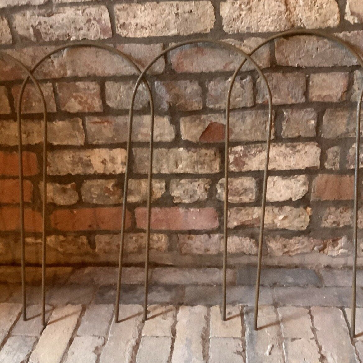 SET 10 RUSTY METAL GARDEN BORDER HOOPS GARDEN PLANT SUPPORTS STAKES ...