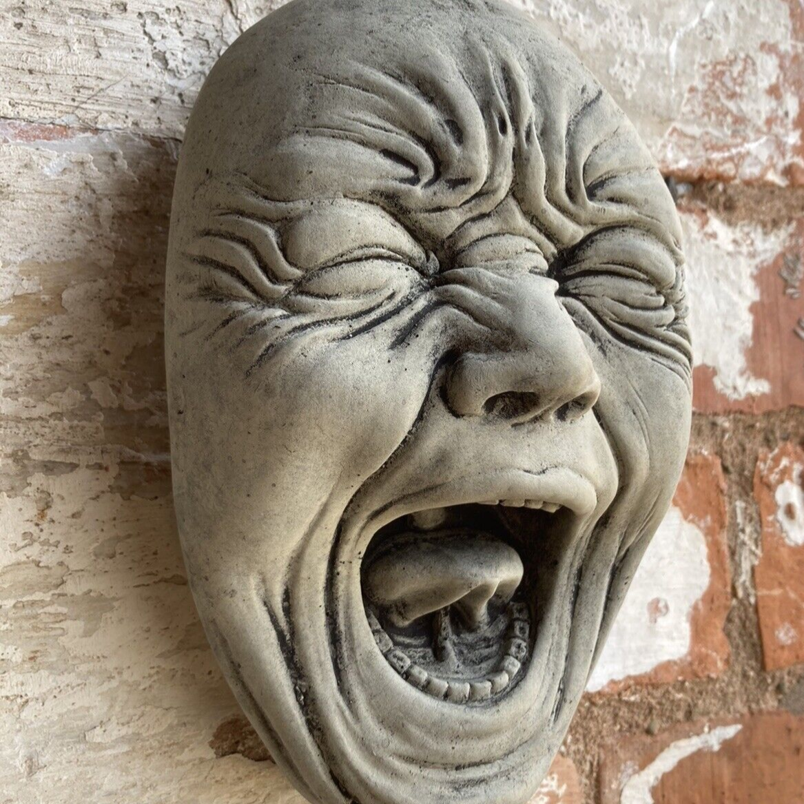 STONE GARDEN THE SCREAM FACE UGLY WALL PLAQUE HALLOWEEN SCARY GARGOYLE ...
